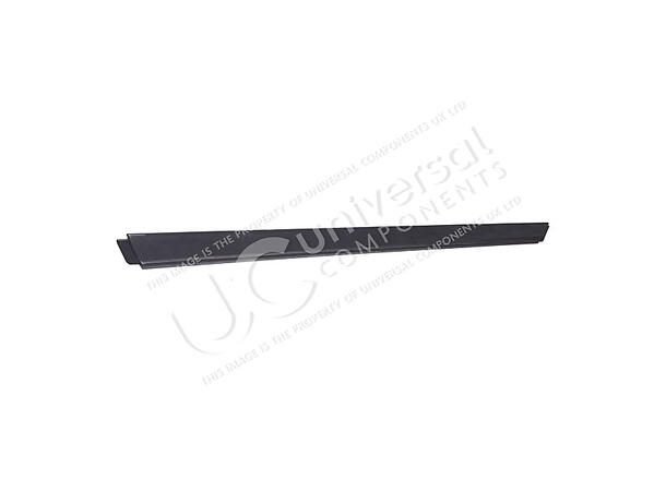 FRONT SPOILER SECTION VOLVO FH VERSION 4 Universal Components - LVD ...